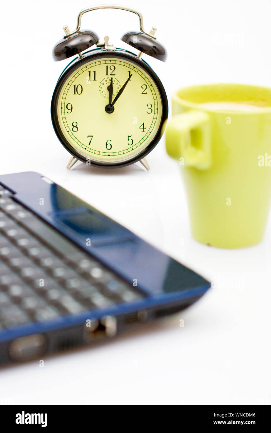 Laptop clock hi-res stock photography and images - Alamy