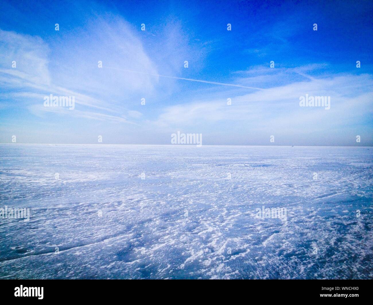 Plain snow hi-res stock photography and images - Alamy