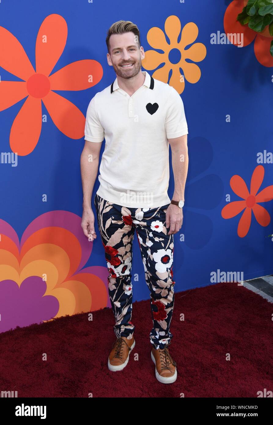 Hgtvs A Very Brady Renovation Series Premiere High Resolution Stock ...