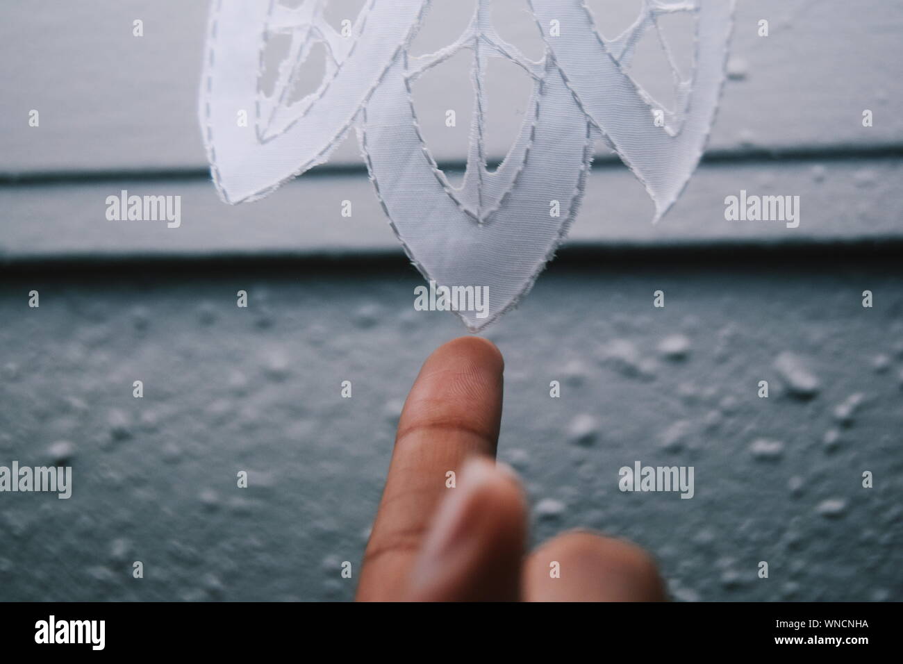 Paper person cut out hi-res stock photography and images - Alamy