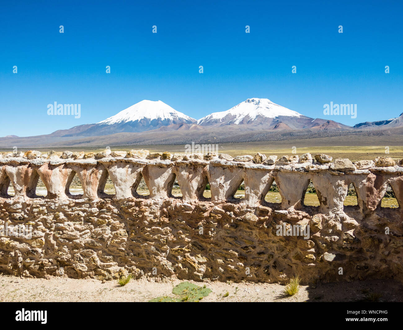 the village and volcan Sajama. The small Andean town of Sajama ...
