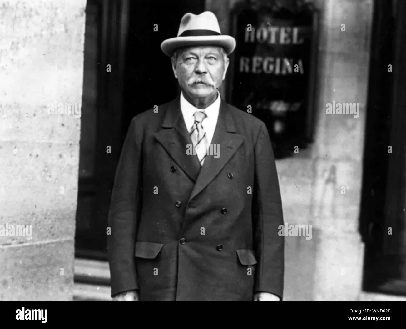 ARTHUR CONAN DOYLE (1859-1930) Scottish novelist who createdc the ...