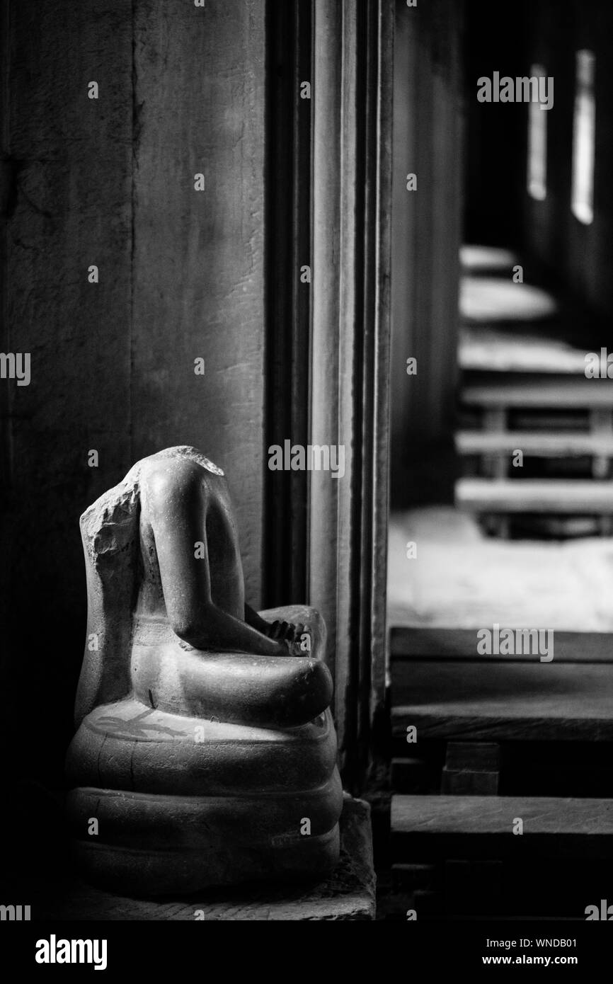 Broken temple hi-res stock photography and images - Alamy