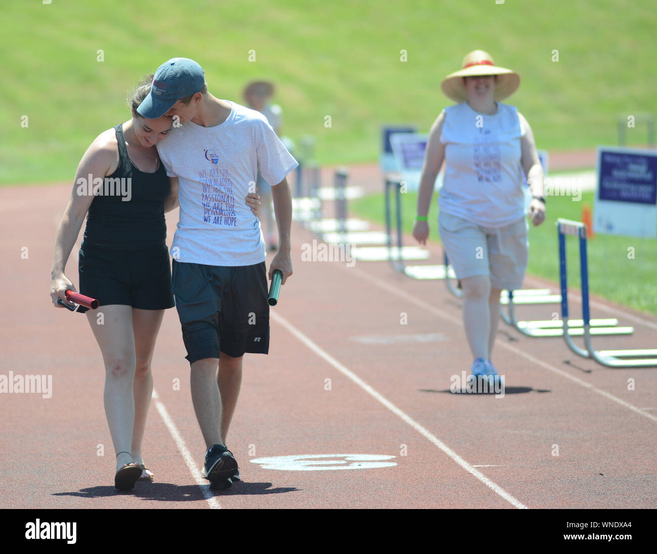 From left, Patty Higgins, 18 and Brenden Stoerrle, 16 of Bensalem ...