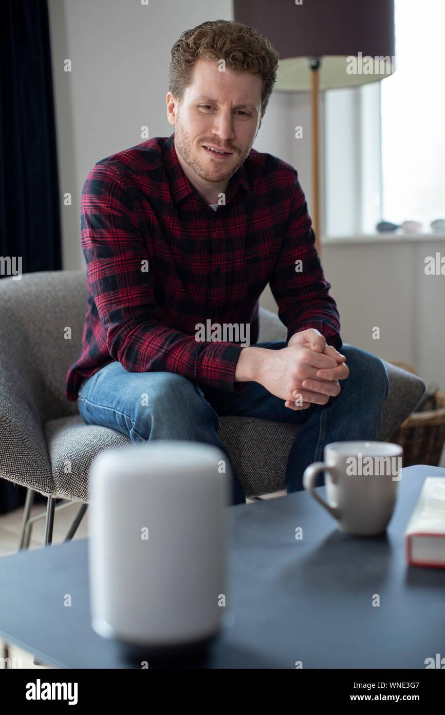 Home assistant hi-res stock photography and images - Alamy