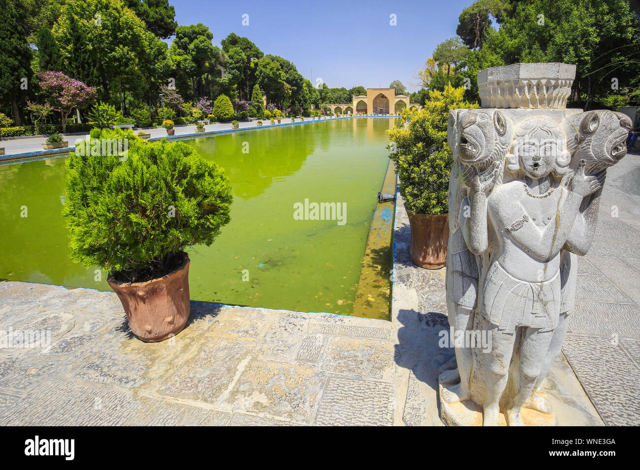 Pool in a Persian garden Stock Photo - Alamy