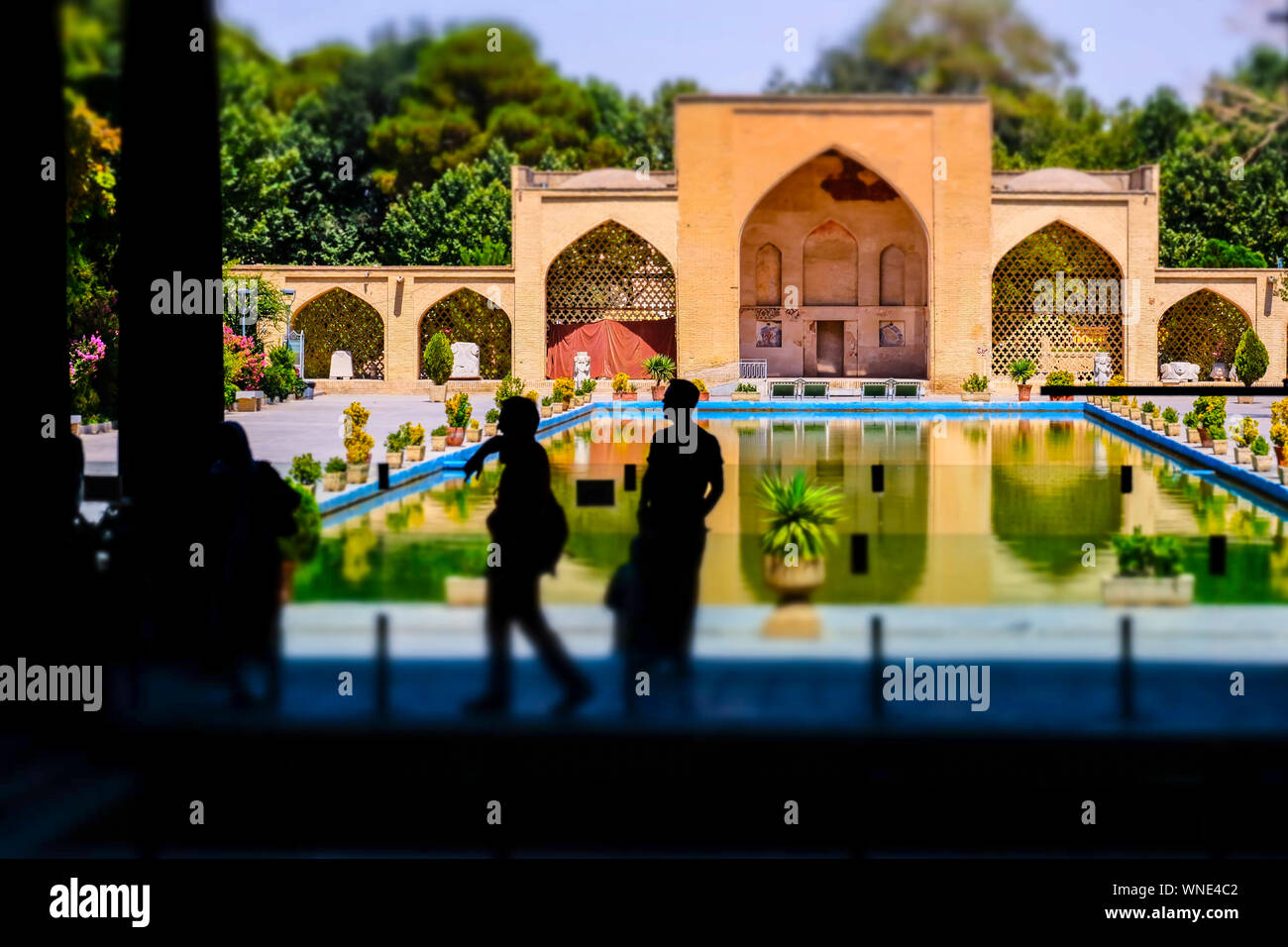 Pool in a Persian garden Stock Photo - Alamy