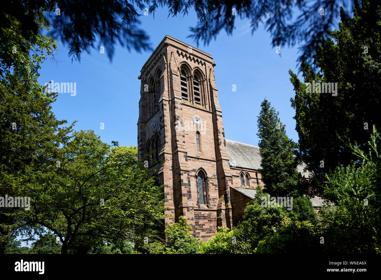 St matthews church hi-res stock photography and images - Alamy