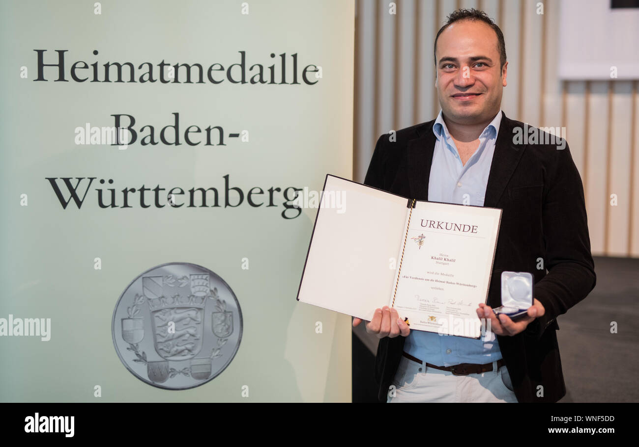 Winnenden, Germany. 06th Sep, 2019. Khalil Khalil holds his award in ...
