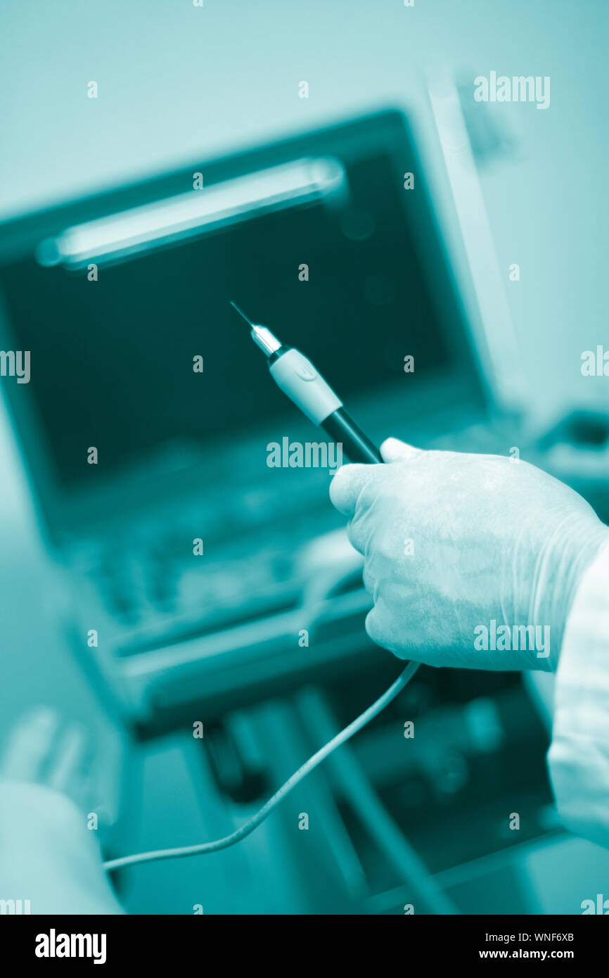 EPI Intratissue Percutaneous Electrolysis dry needling ultrasound ecography scan physiotherapy ...