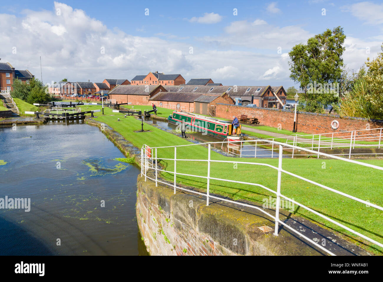 Ellesmere port hi-res stock photography and images - Alamy