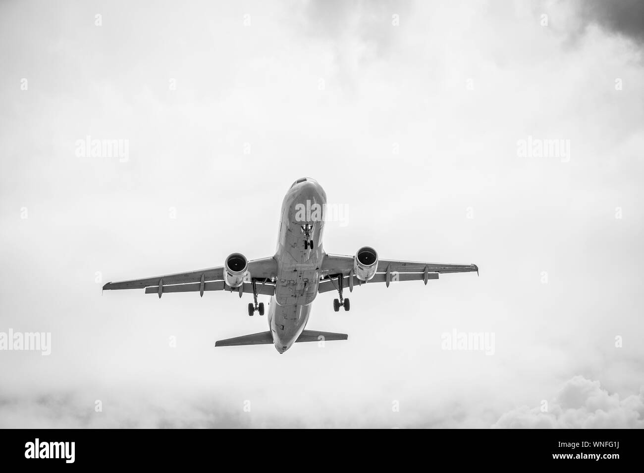 Airline Airplane arriving at destination Airport Stock Photo - Alamy