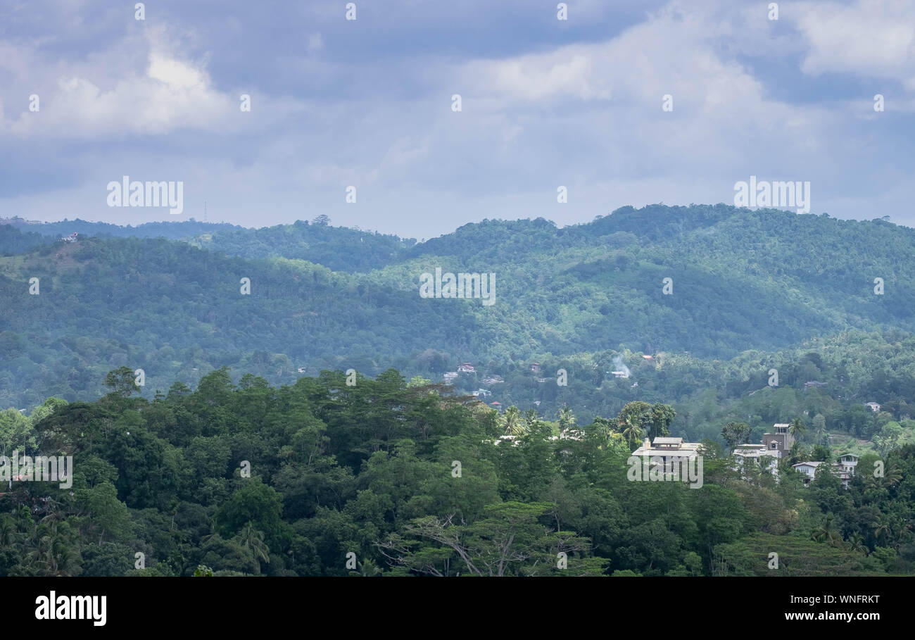Kandy Lake High Resolution Stock Photography and Images - Alamy