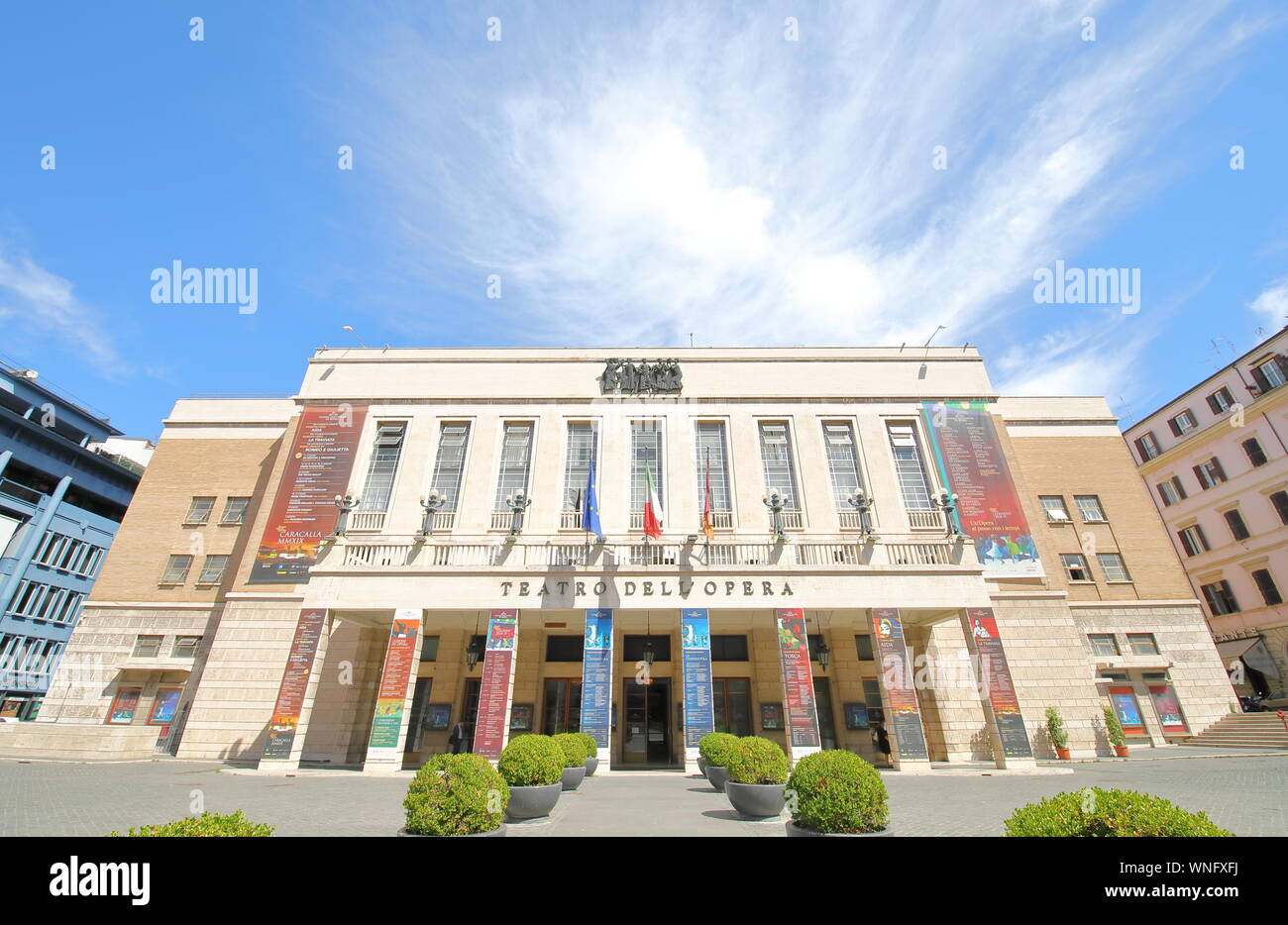 Teatro musical ópera hi-res stock photography and images - Alamy