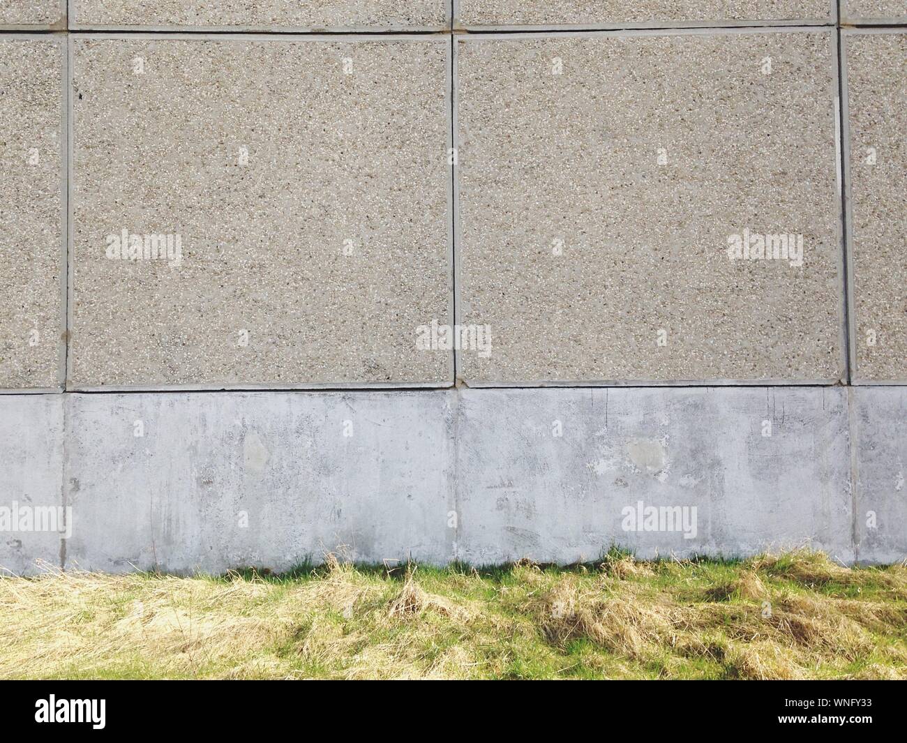Field wall hi-res stock photography and images - Alamy
