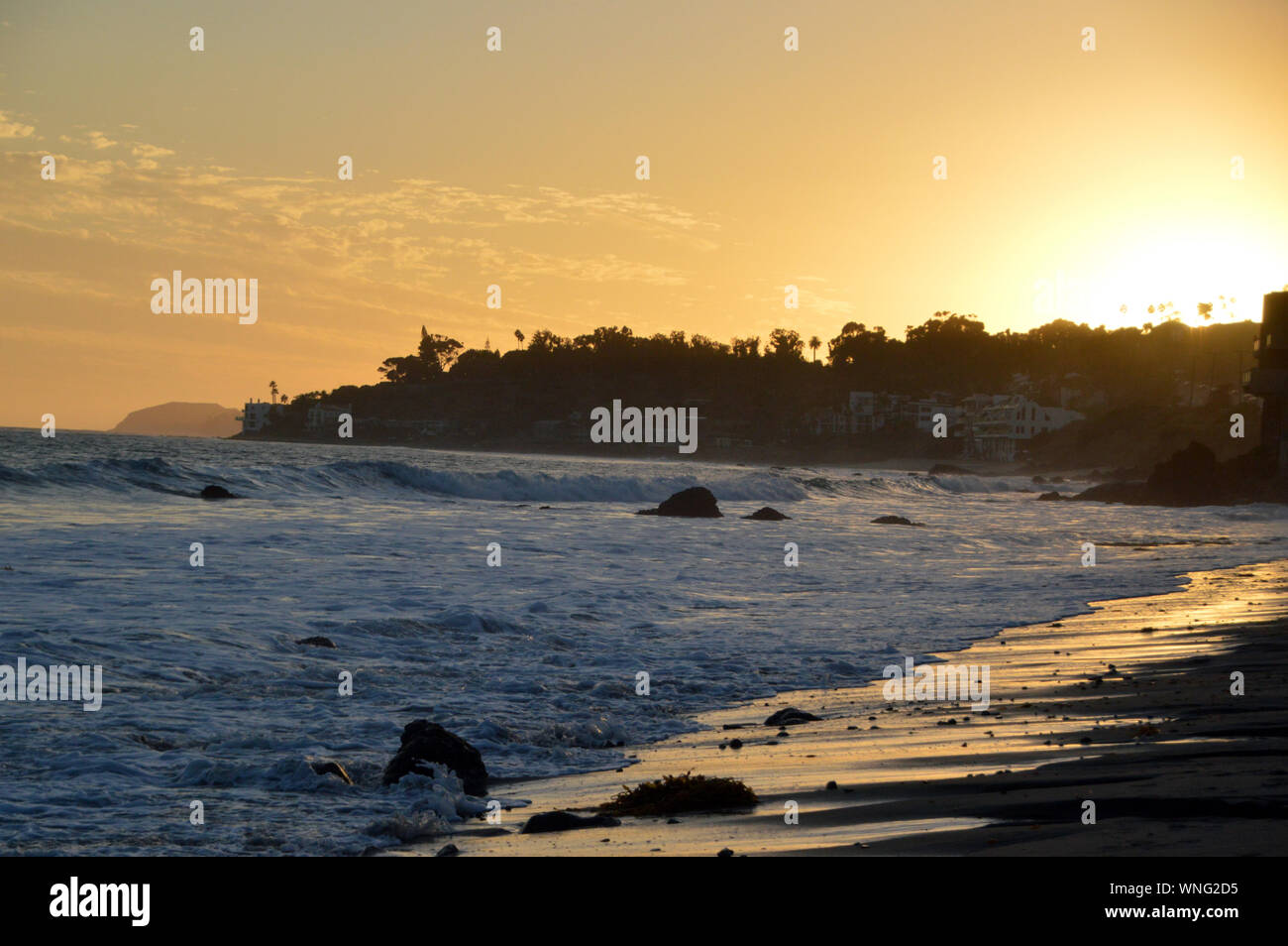 Malibu sunset cliffs hi-res stock photography and images - Alamy