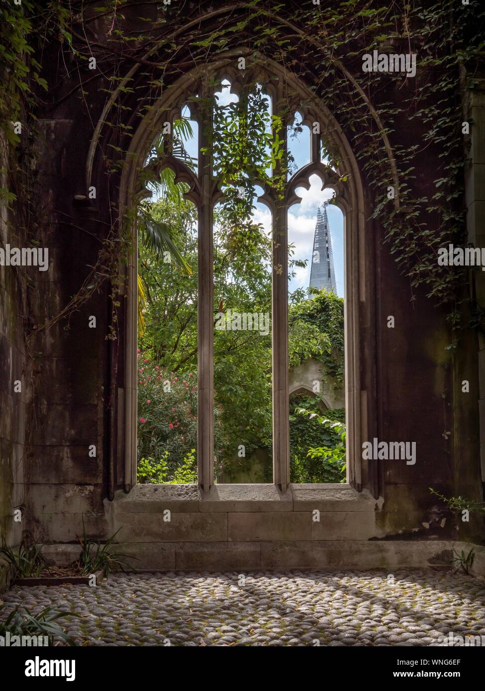 London city view through window arch hi-res stock photography and ...