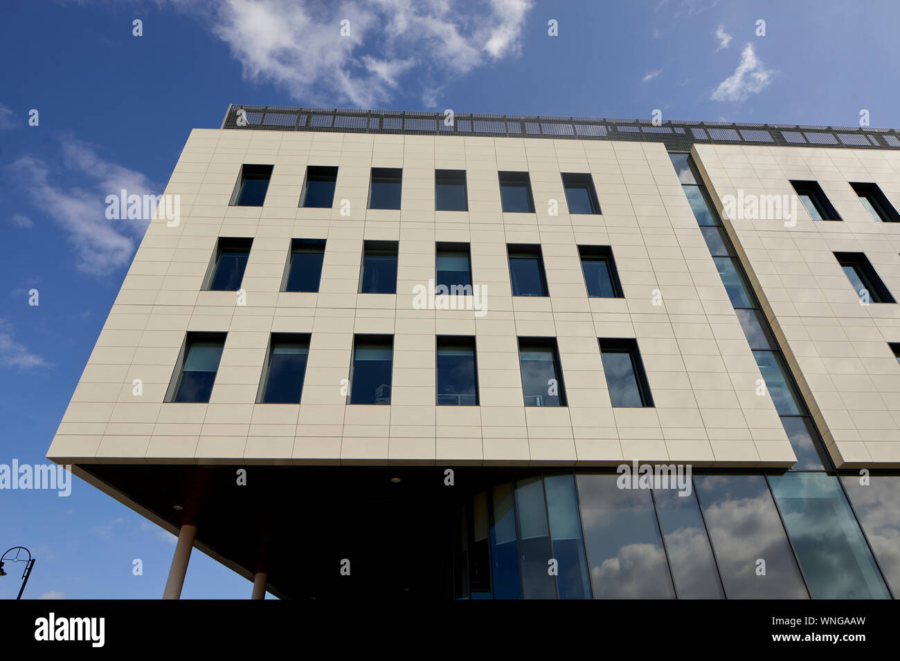 Structure building design hi-res stock photography and images - Alamy