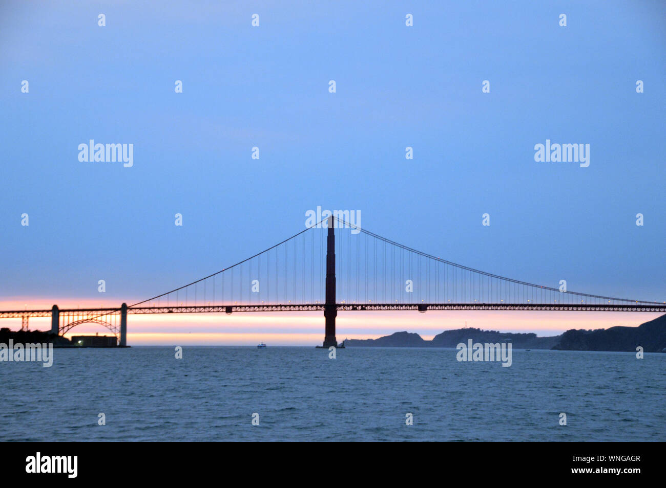 Bay Bridge over the pacific Stock Photo - Alamy