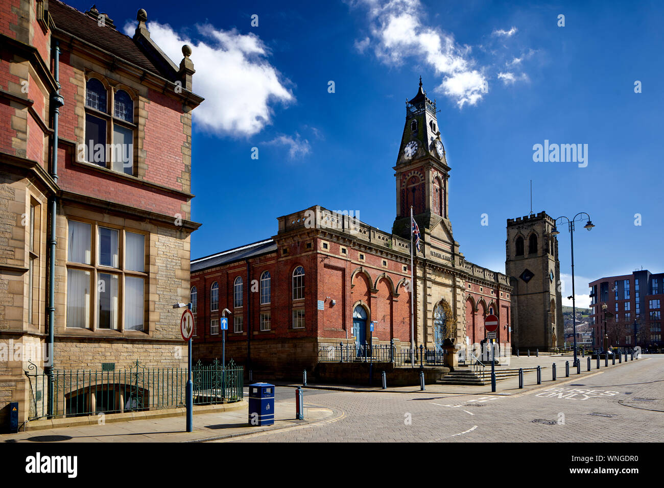 Stalybridge civic hall hi-res stock photography and images - Alamy