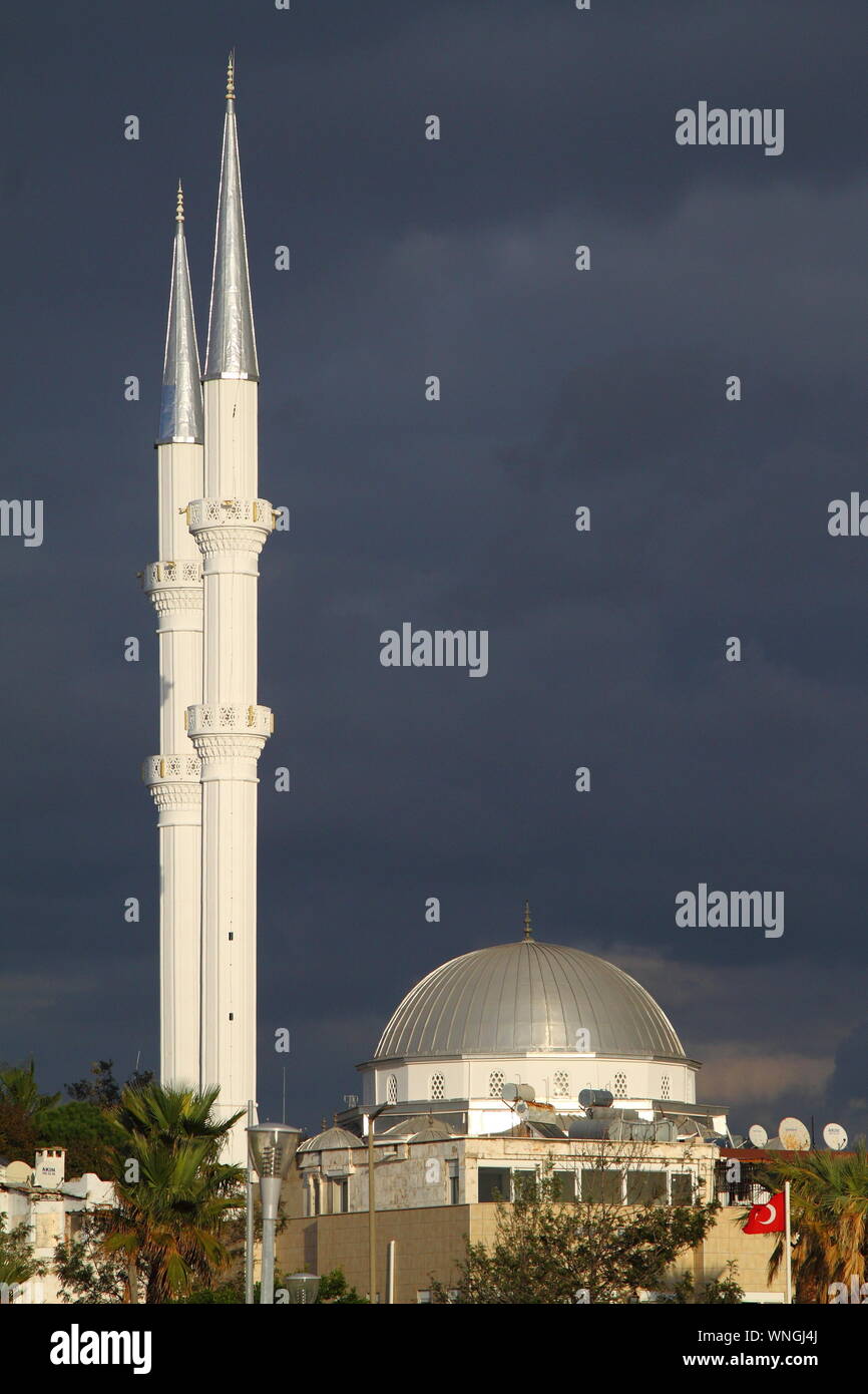 Mosque and minaret in Turkey Stock Photo - Alamy