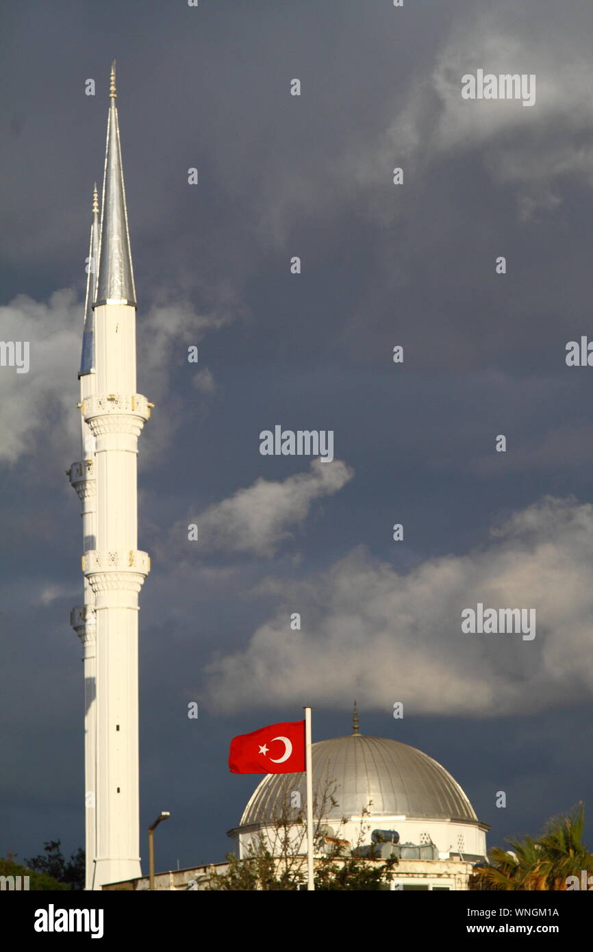 Mosque and minaret in Turkey Stock Photo - Alamy