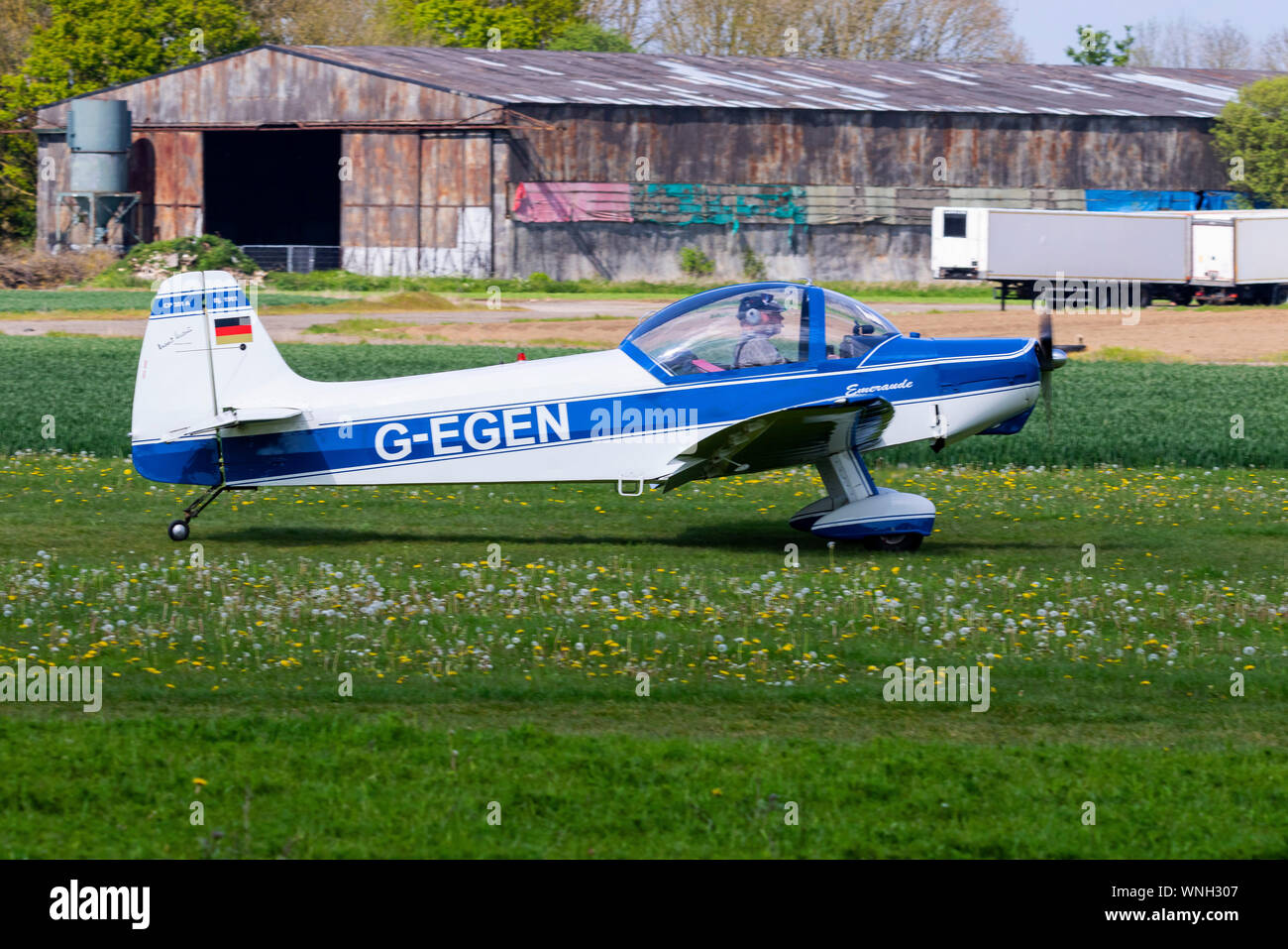 Piel CP301A Emeraude G-EGEN Stock Photo - Alamy