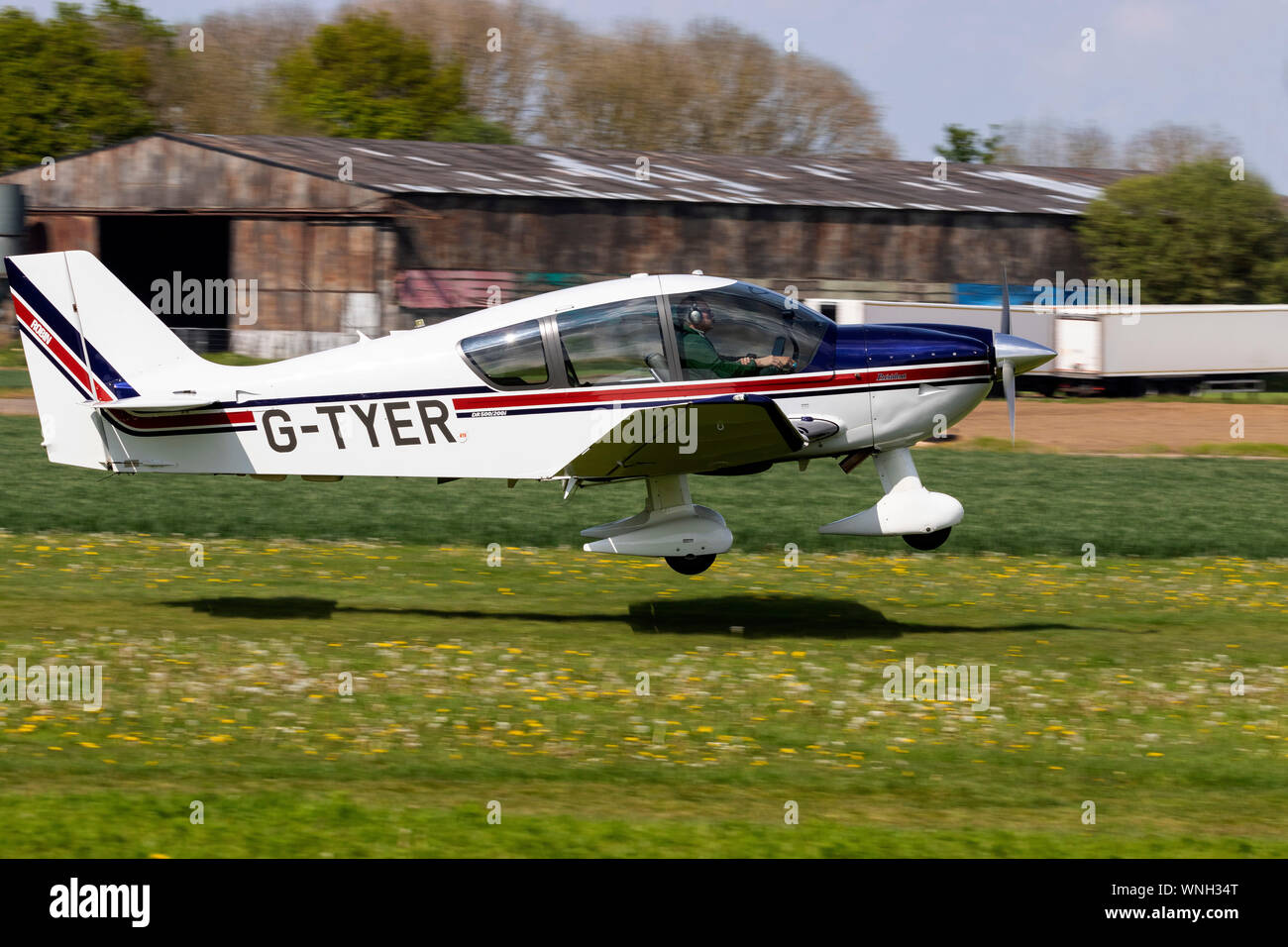 Pierre Robin DR400-500 President G-TYER Stock Photo - Alamy