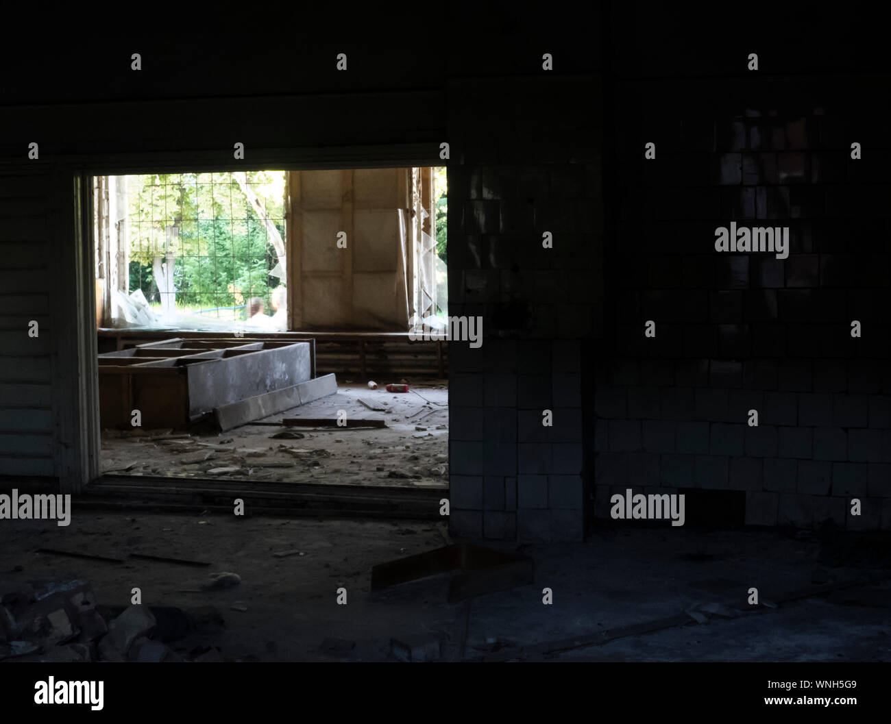 Ruined house interior hi-res stock photography and images - Alamy