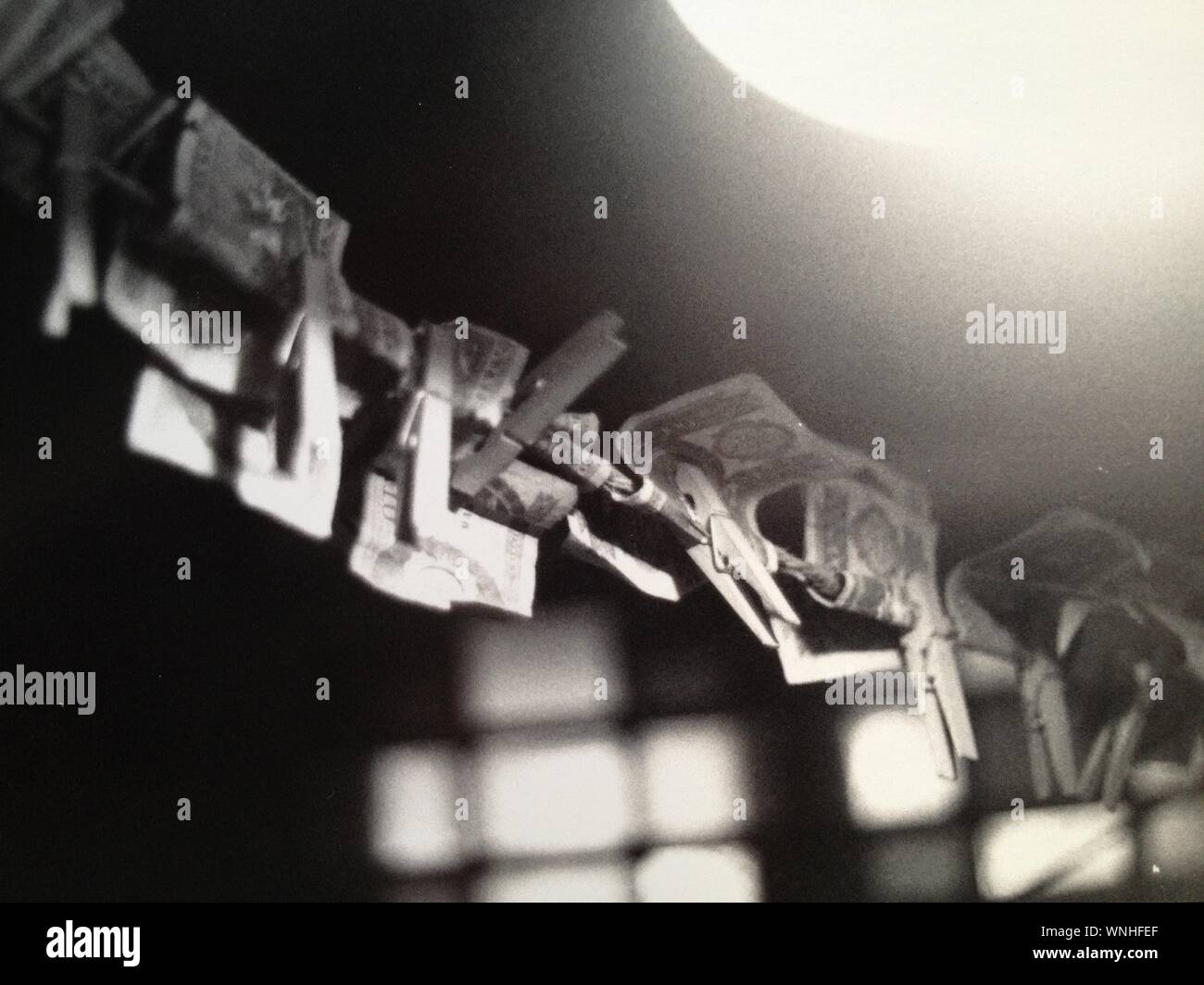 Drying money hi-res stock photography and images - Alamy