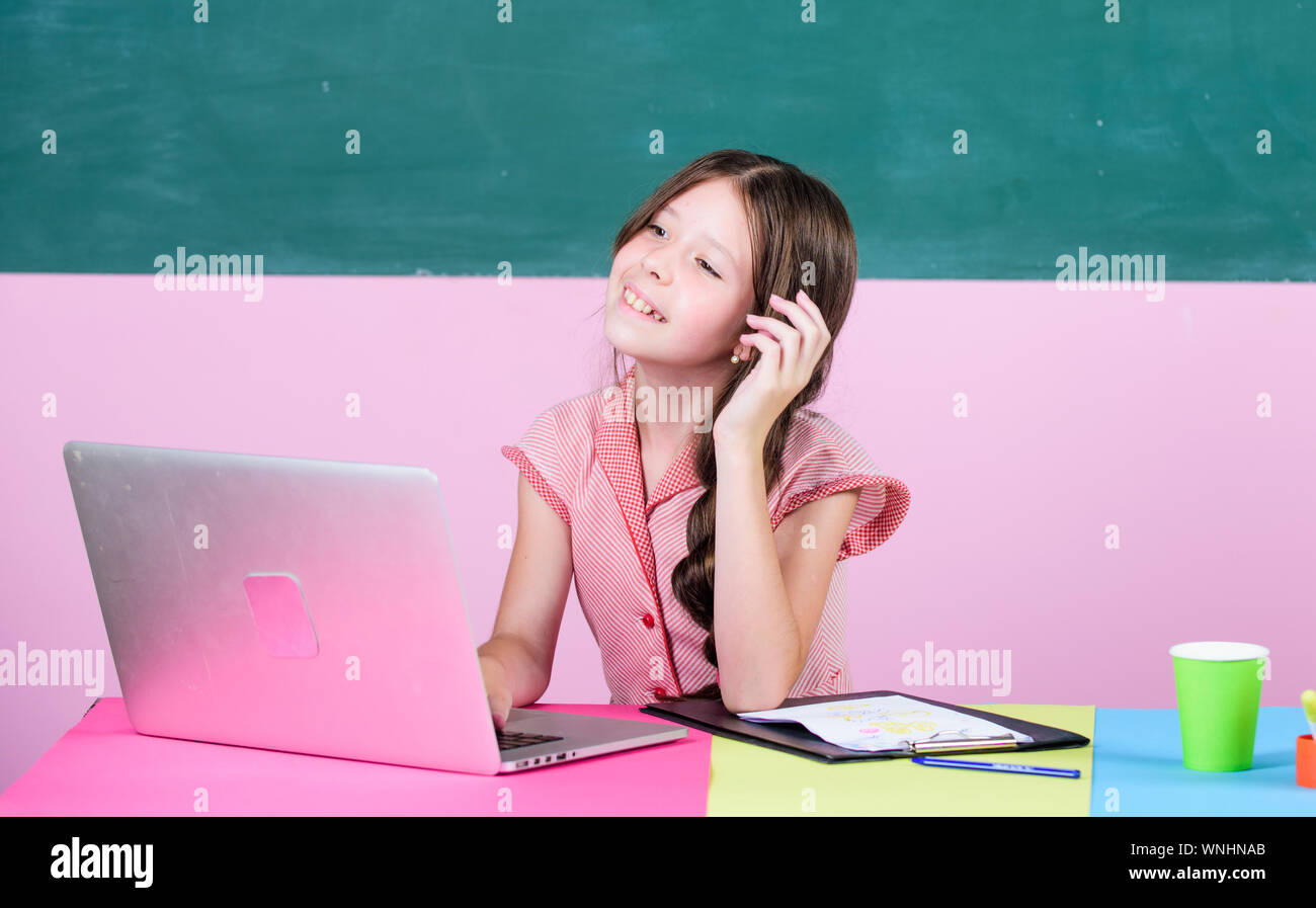 Video games school classroom hi-res stock photography and images - Alamy