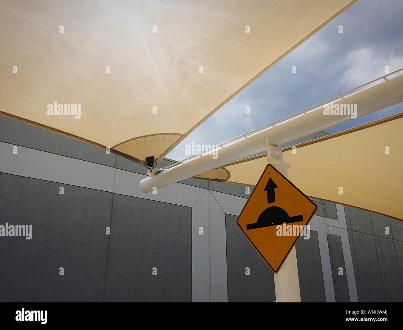 Road speed bump sign hi-res stock photography and images - Alamy