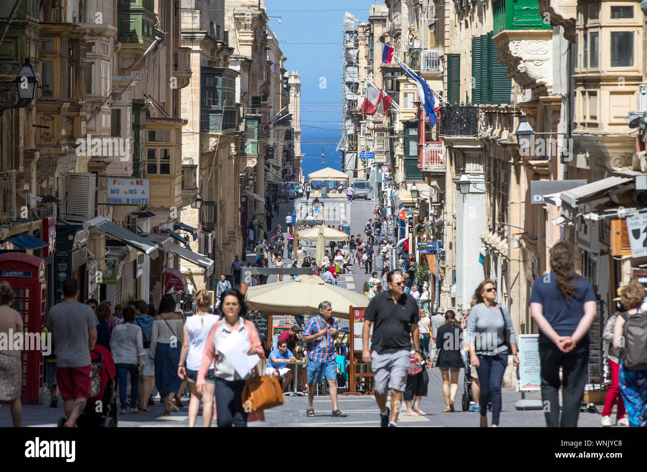 Malta, old town of Valetta, narrow, steep street, alleys, shopping ...
