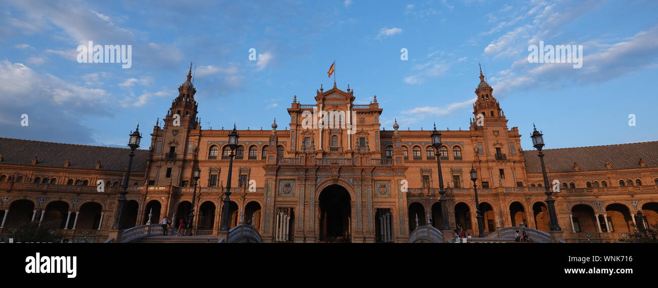Plaza De Espana Parque de María Luisa Ibero-American Exposition Seville ...