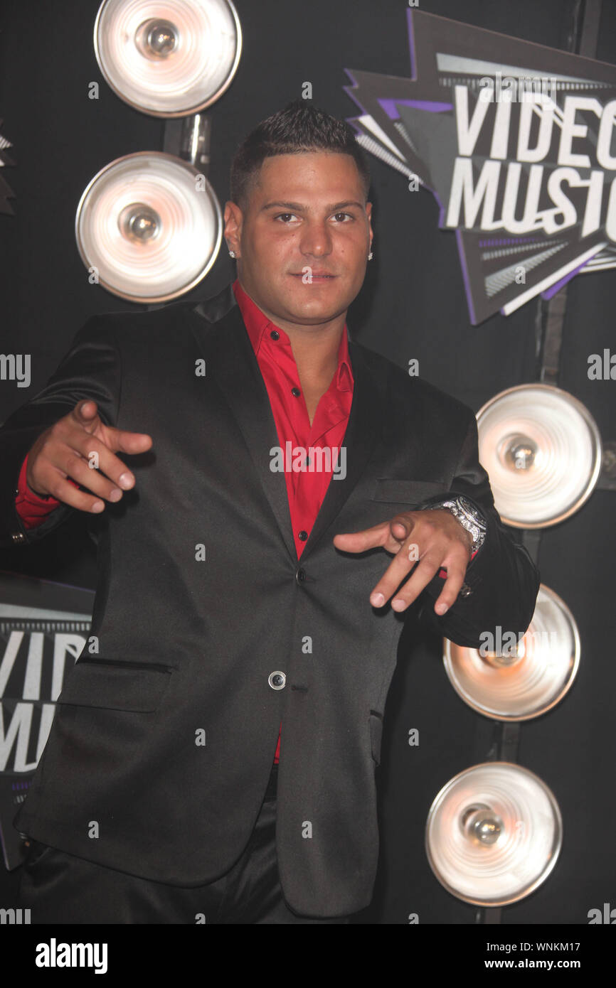 Kim ortiz hi-res stock photography and images - Alamy