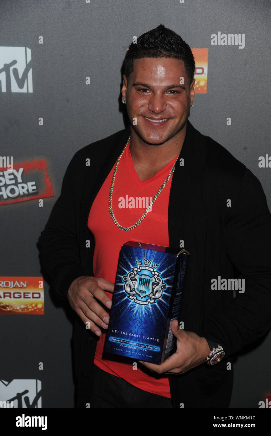 Reality star ronnie magro of jersey shore hi-res stock photography and ...