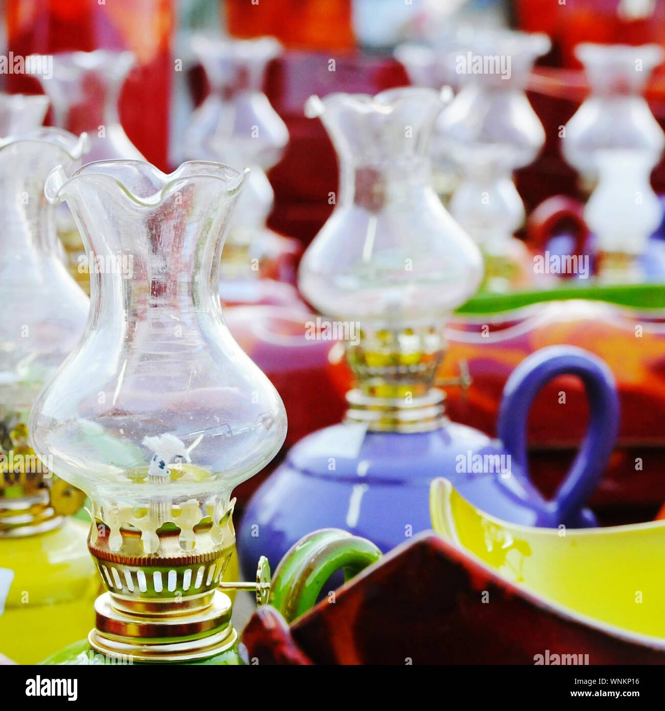 Lamps market hi-res stock photography and images - Alamy