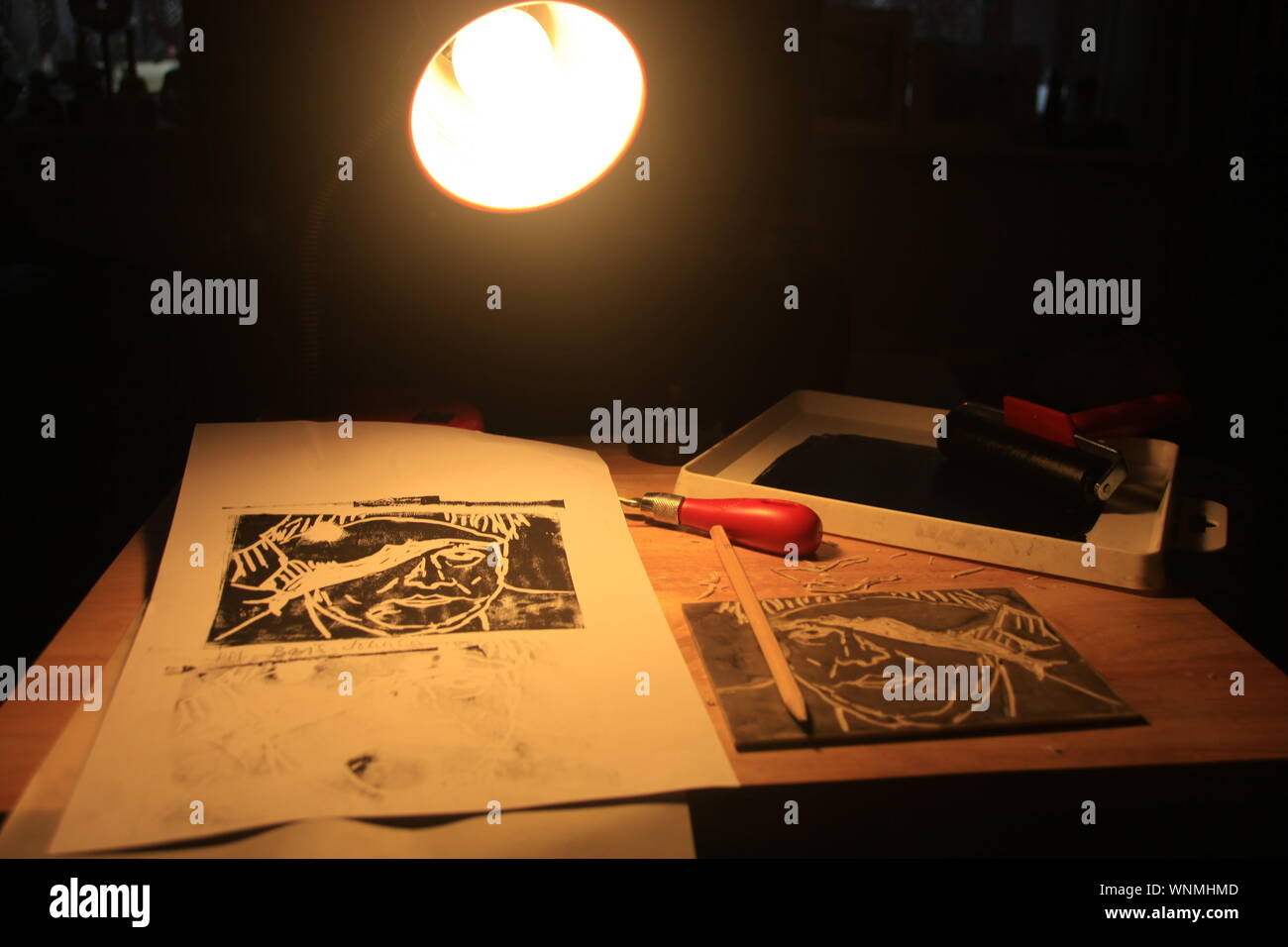 Linocut print hi-res stock photography and images - Alamy