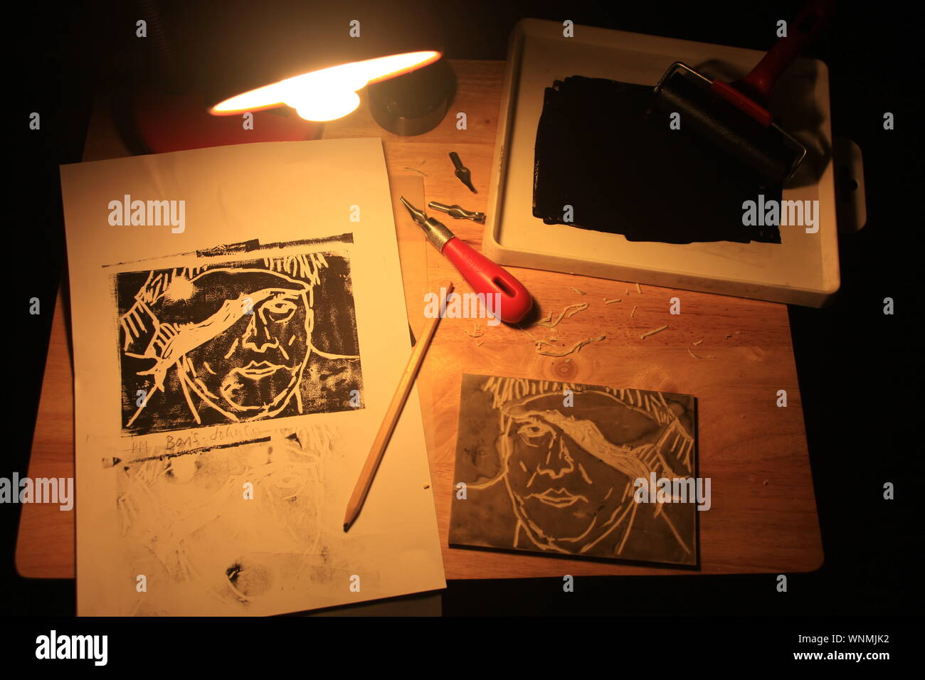 Linocut print hi-res stock photography and images - Alamy