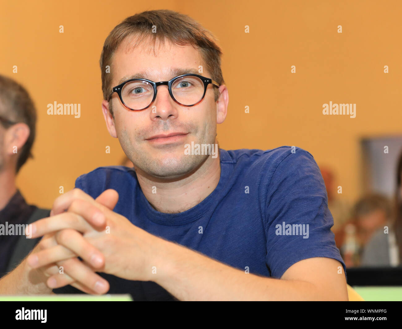 Delegate room hi-res stock photography and images - Alamy