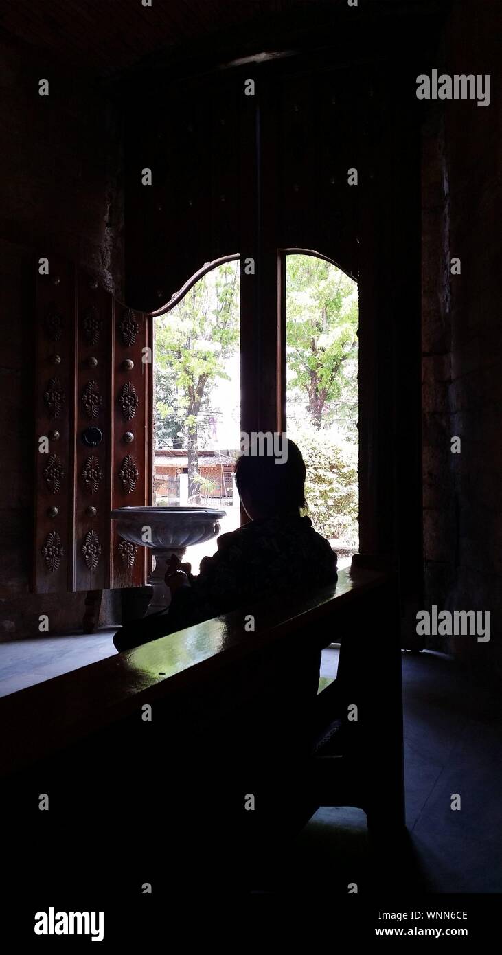 One church pew hi-res stock photography and images - Alamy