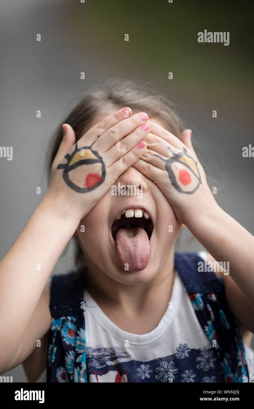 Goofy cartoon hi-res stock photography and images - Alamy