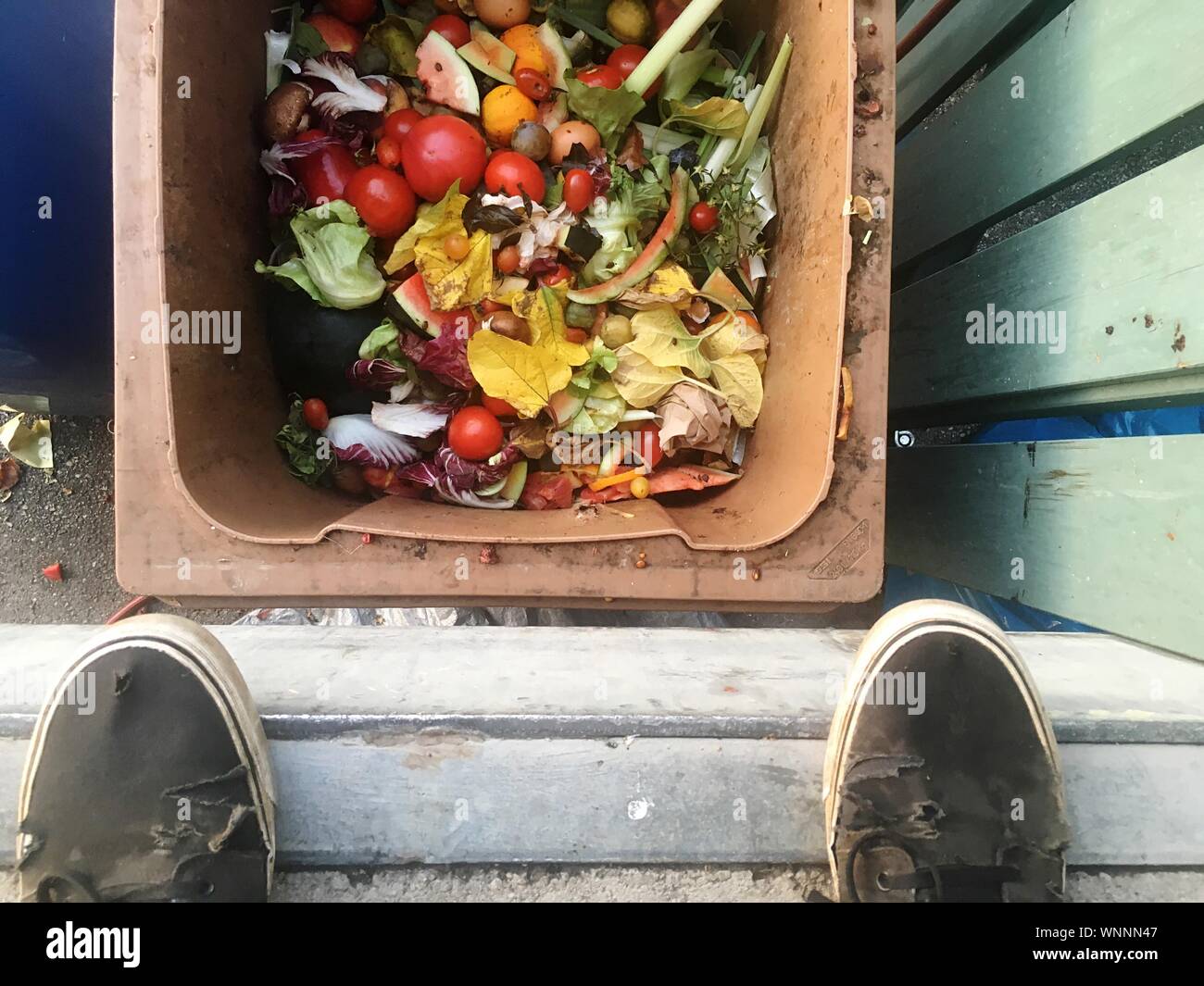 Drink garbage hi-res stock photography and images - Alamy