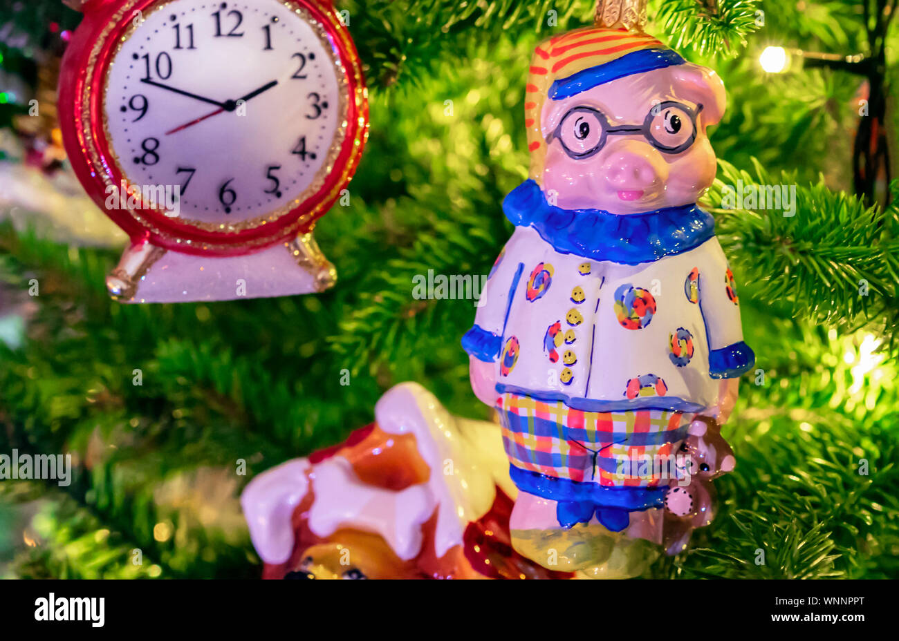 Small piggy. Symbol of year. Christmas-tree decorations Stock Photo - Alamy