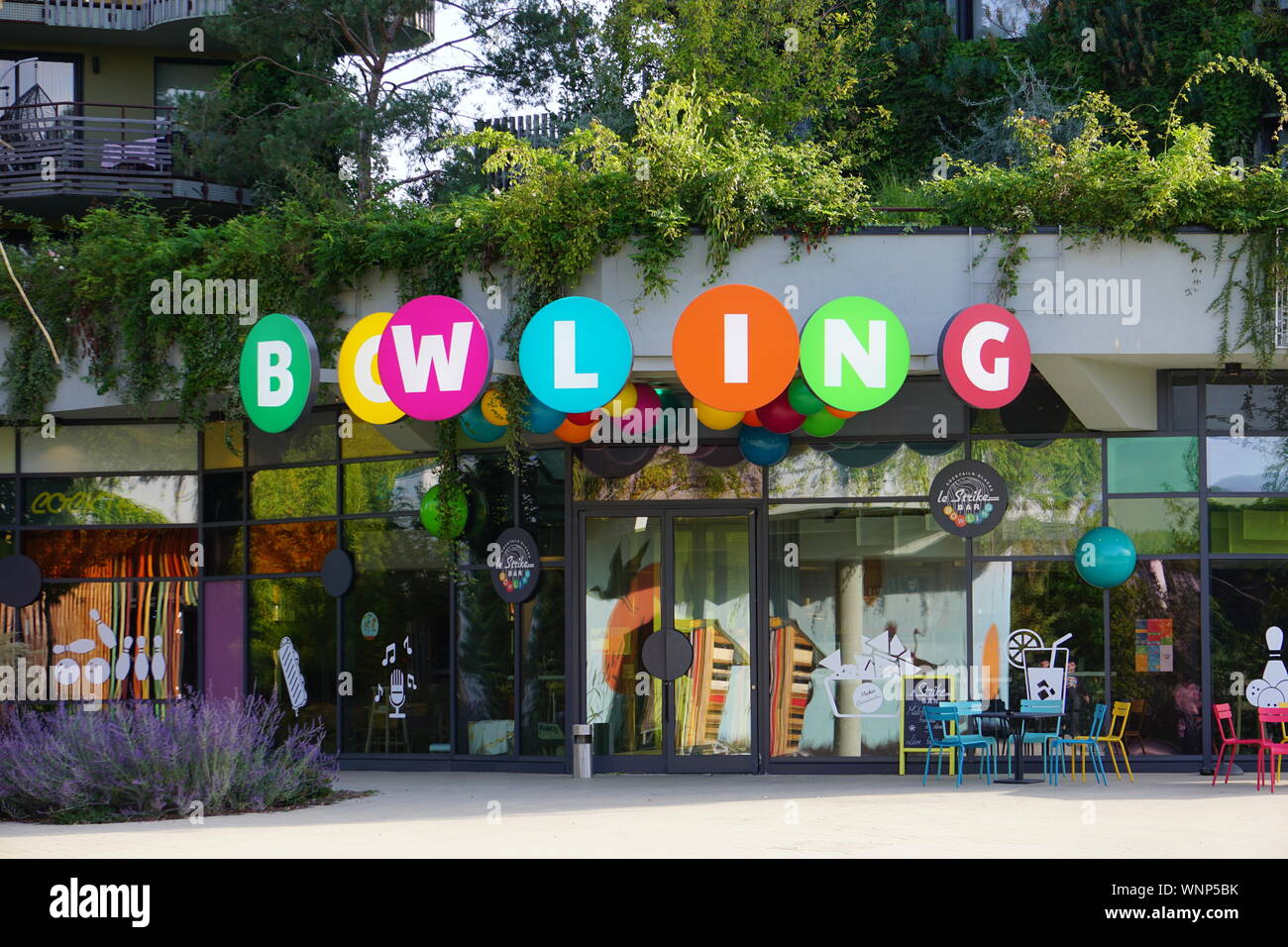 Center Parcs / Les villages de Nature, Disneyland Paris in September ...