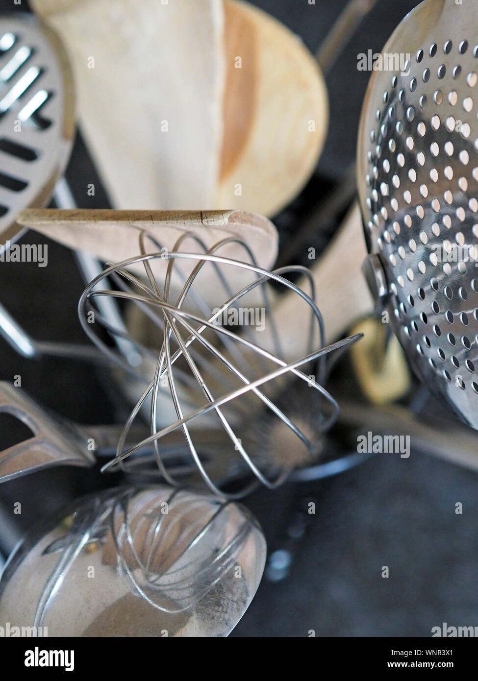 Utensils container hi-res stock photography and images - Alamy