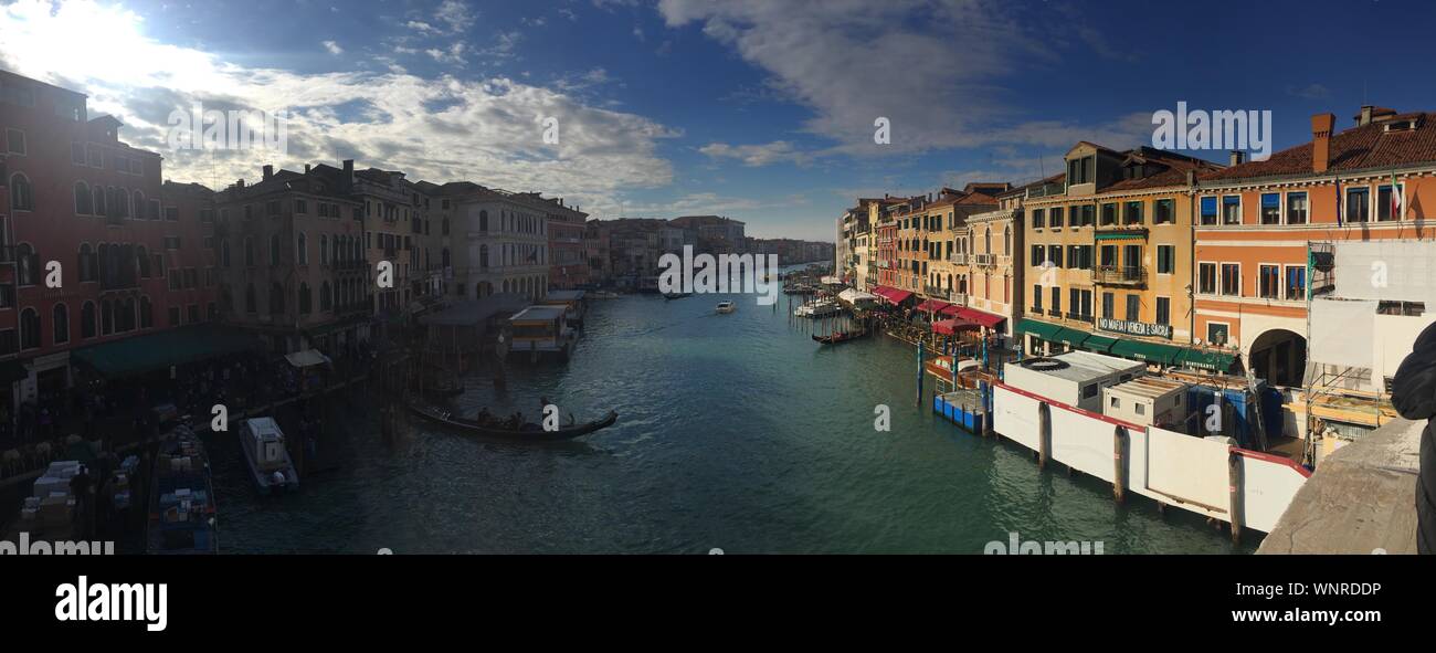 View through canal bridge hi-res stock photography and images - Alamy