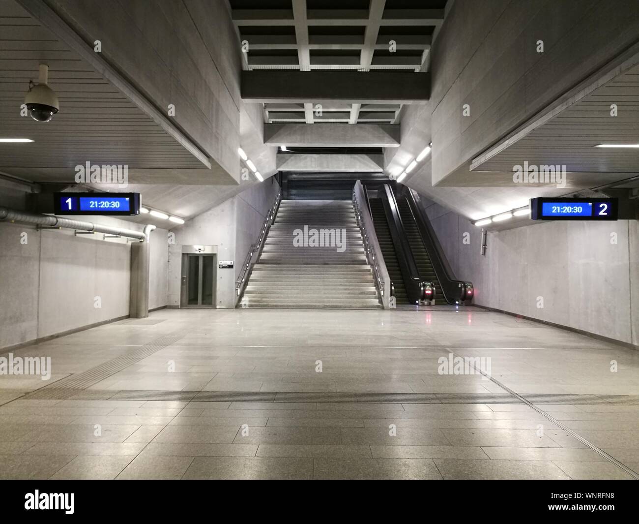 Subway Station Corridor High Resolution Stock Photography and Images ...