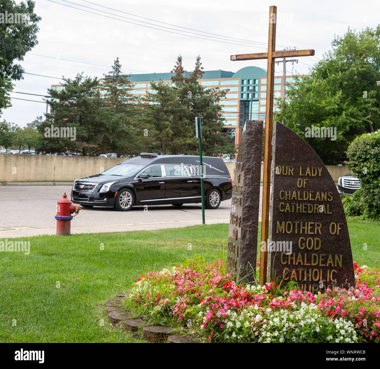 Southfield, Michigan - A hearse carrying the body of Jimmy Aldaoud, 41 ...