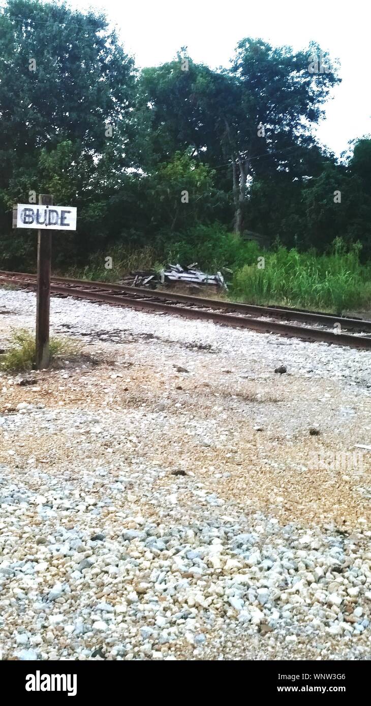 Sign post of rail tracks hi-res stock photography and images - Alamy